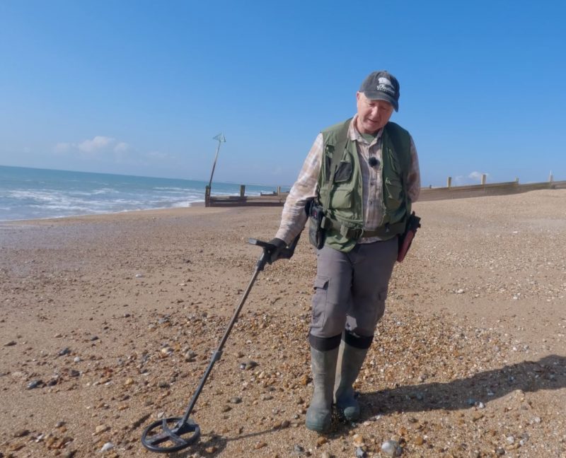 Viper tactical harness for metal detecting